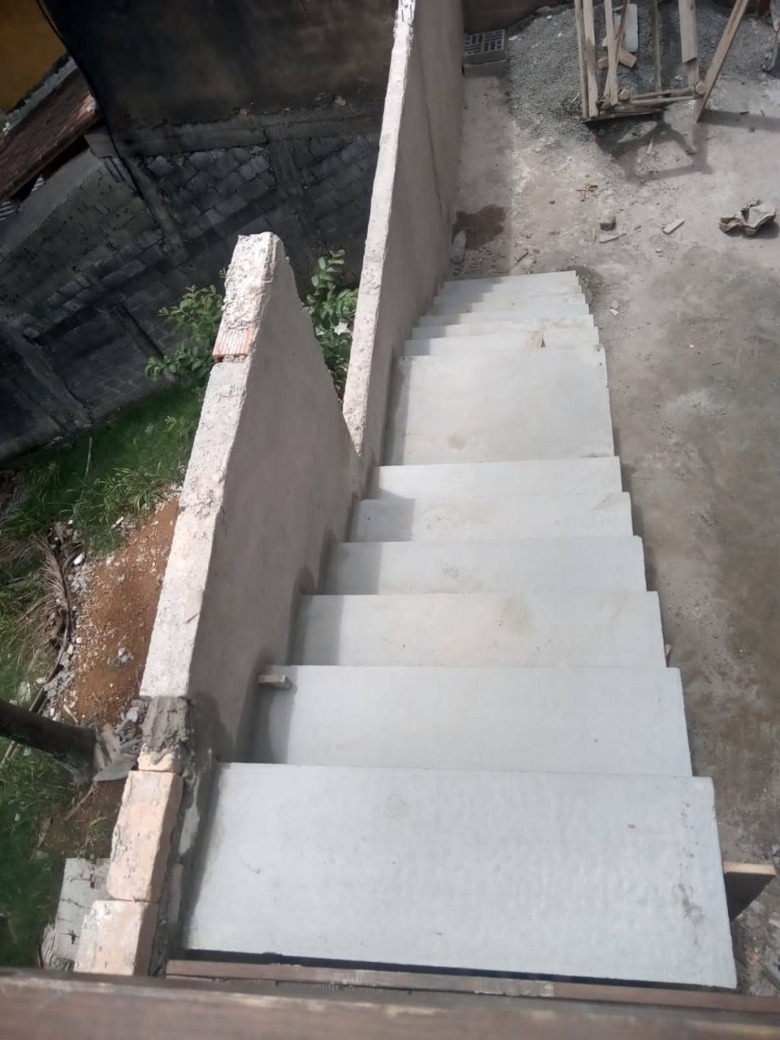 Santos - Escadas Pré-Moldadas